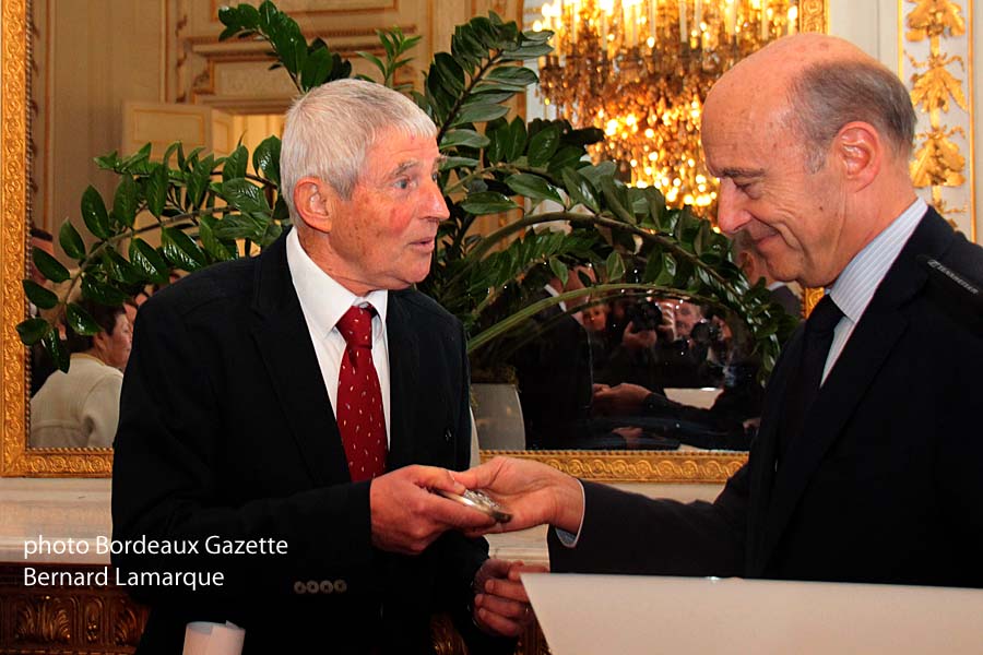 Pierre Bénard a reçu la médaille des arts de la ville de Bordeaux