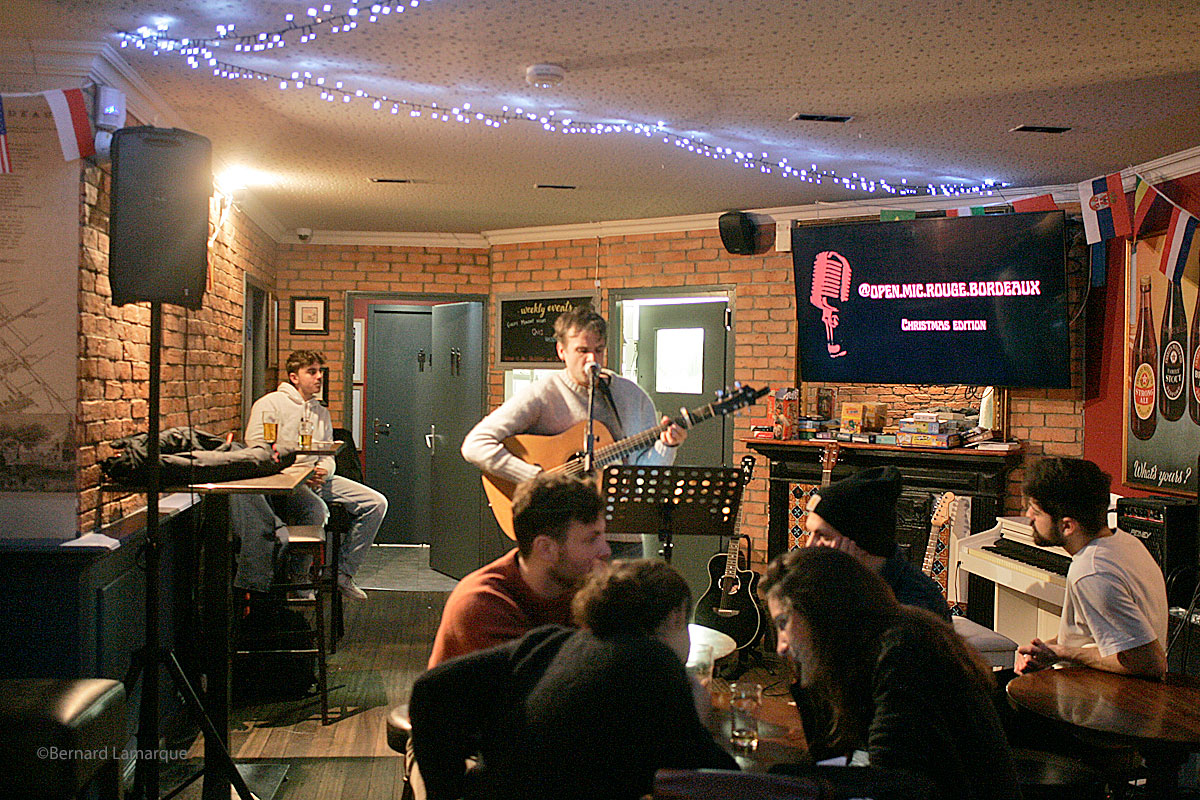 Au Market Tavern, les soirées “Open Mic” ont du succès | Bordeaux Gazette