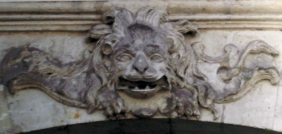 Les Mascarons, symboles de Bordeaux